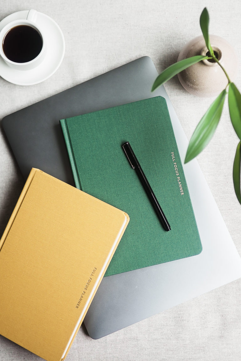 5 on a Friday: Mixed Bag Edition - The Shu Box