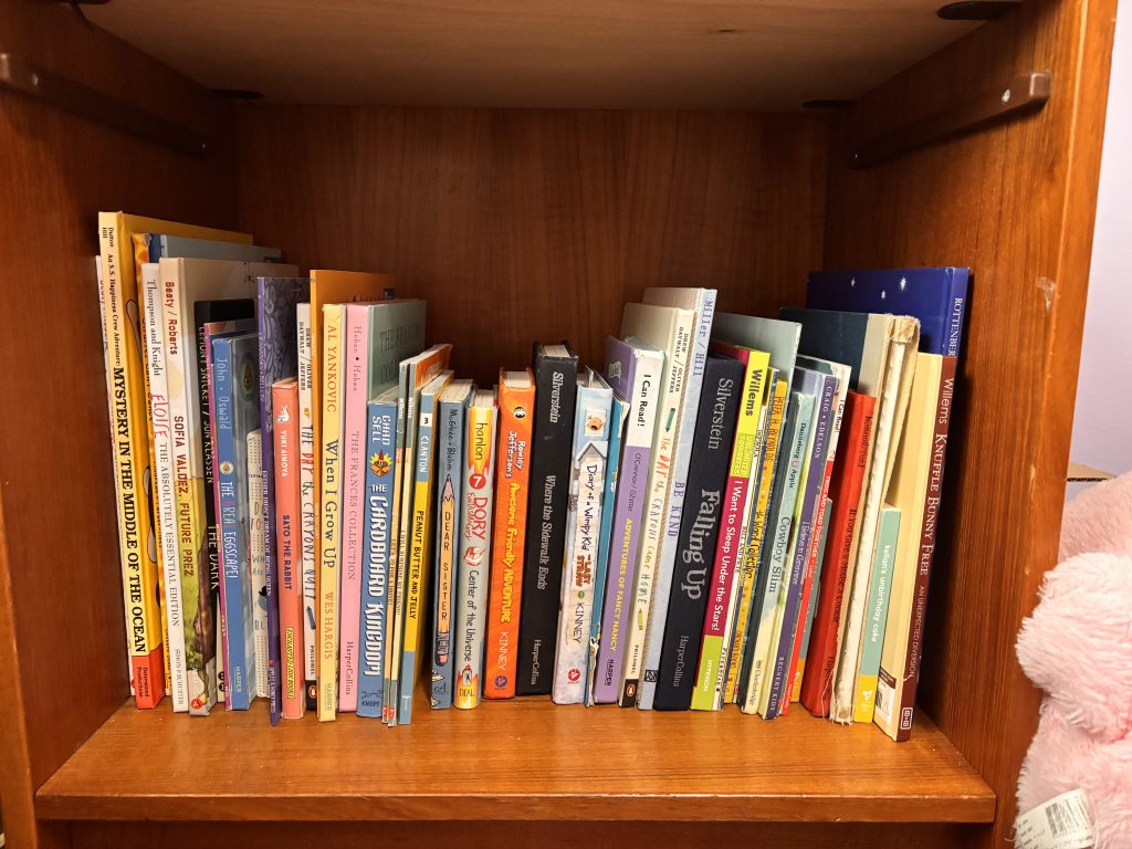 EVIDENCE THAT I ACTUALLY DECLUTTERED SOMETHING - The Shu Box